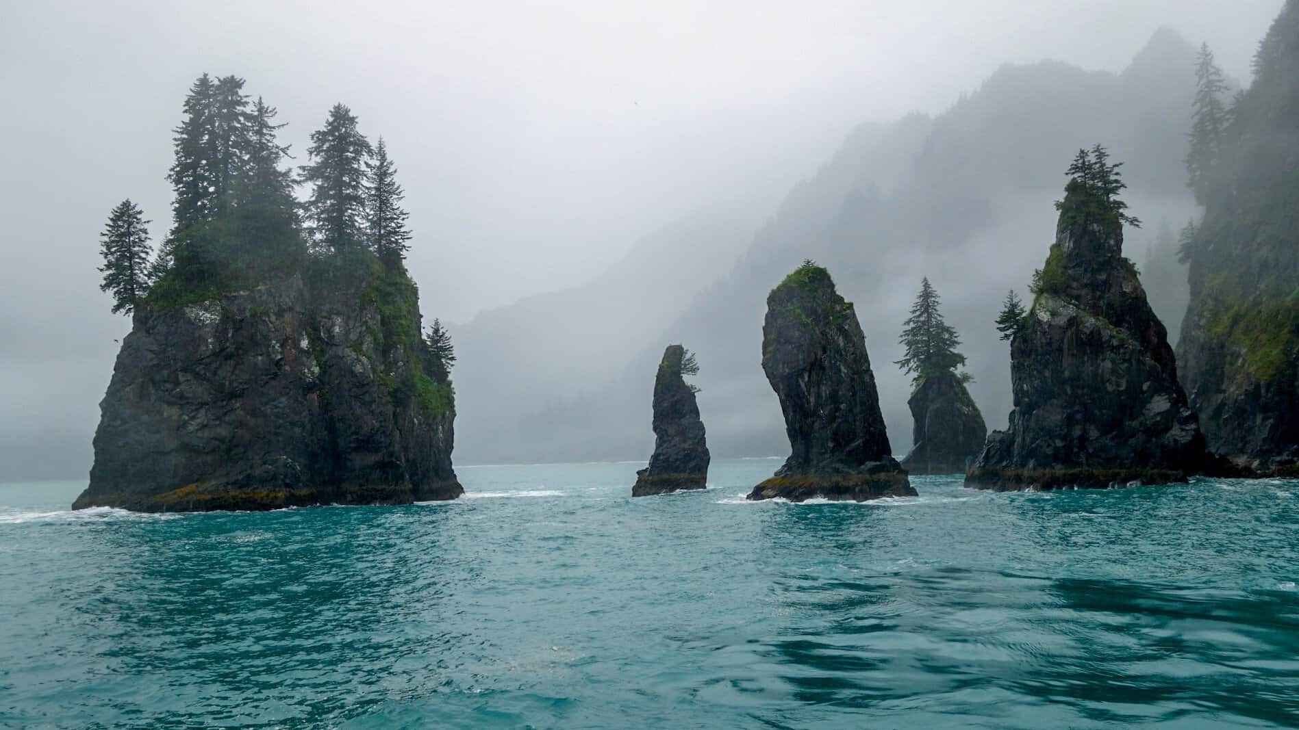 Castle Rocks - natural rock pillars - Alaska Handbook