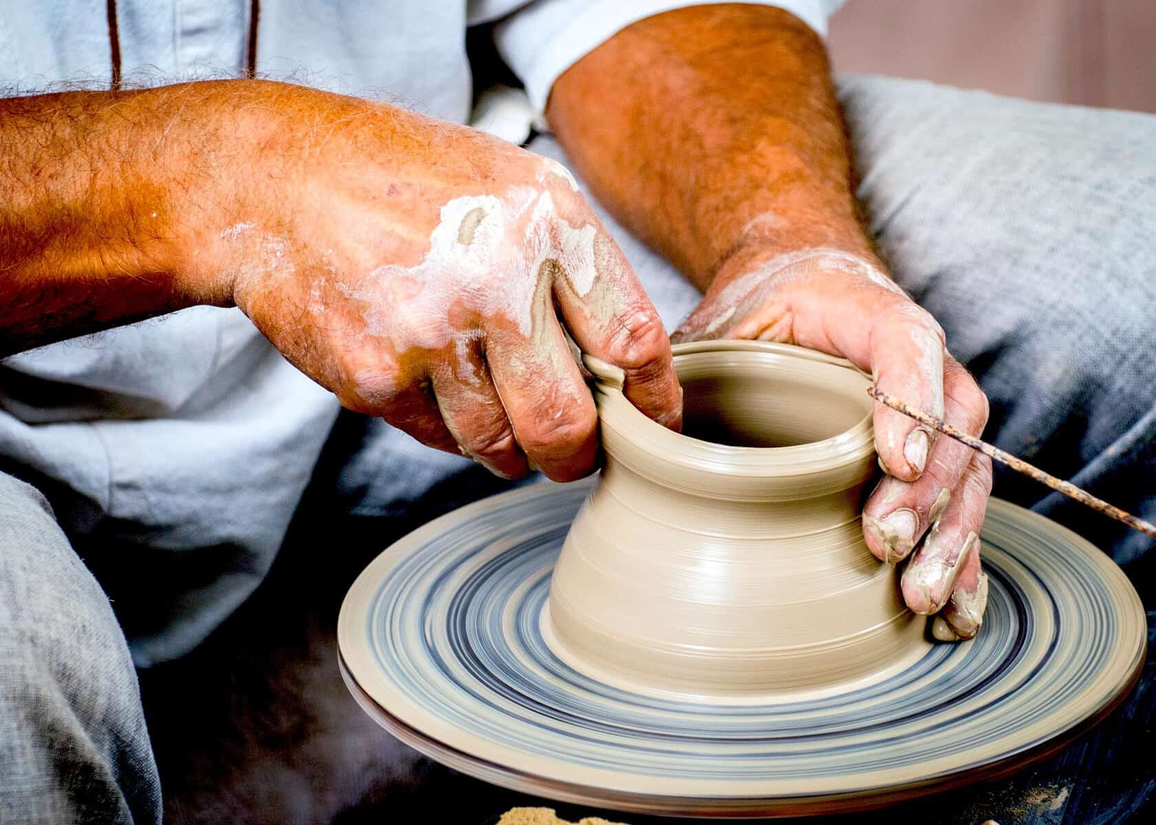 Knik Knack Mud Shack - pottery shops - Alaska Handbook